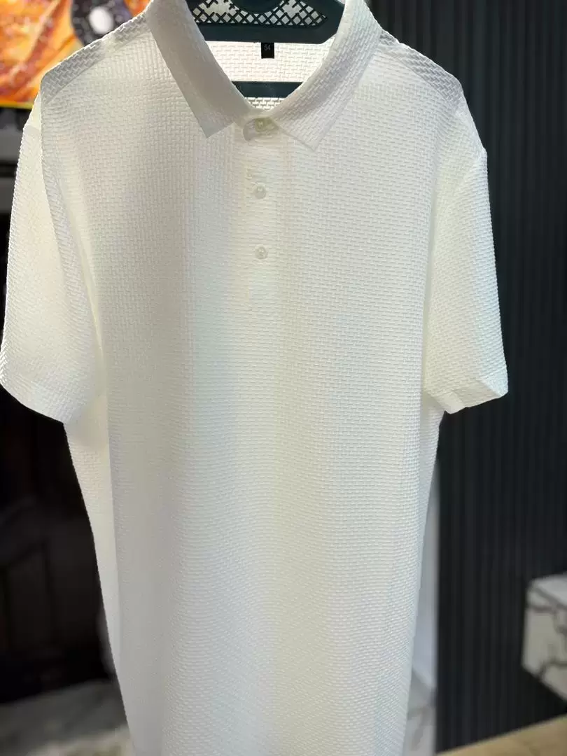 Crisp Textured Piqué Polo Shirt
